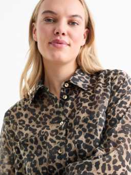 Vêtement femme, les jeux de la mode et du chic chez C&A