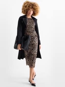 Vêtement femme, les jeux de la mode et du chic chez C&A