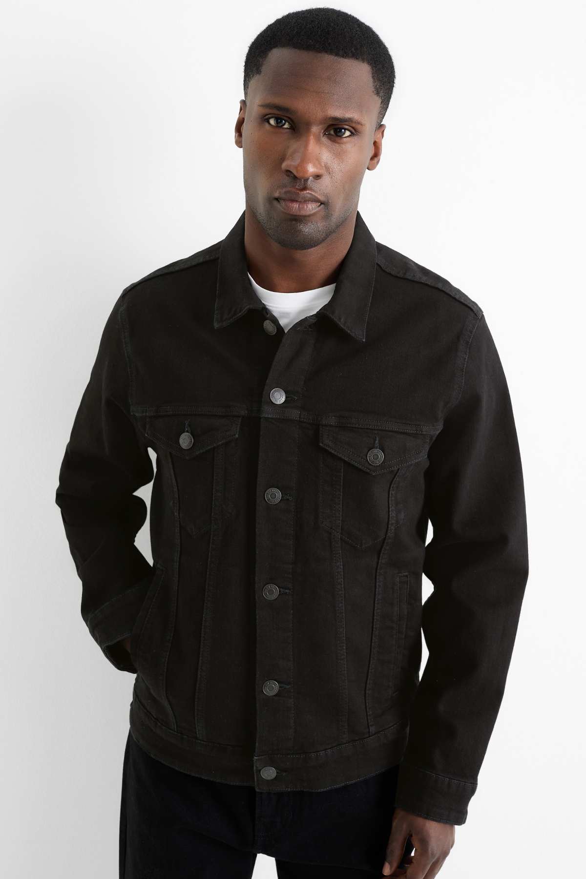 Compra Jaquetes texanes online | C&A botiga online