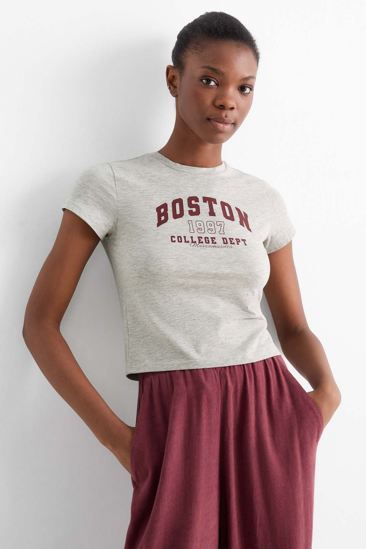 Young Fashion for young women | C&A Collection